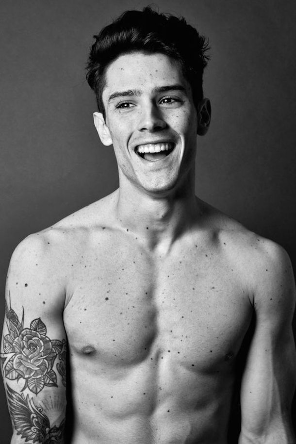 30 Insanely Hot Guys With Freckles Who Will Make You Melt (Photos)