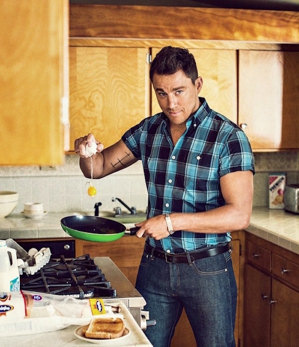 20 Hot Guys Cooking Who You Wish Were Making Your Dinner Tonight Photos