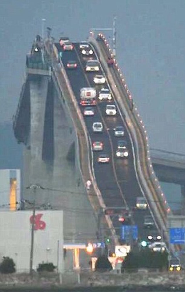This Terrifyingly Steep Bridge In Japan Is Basically A Roller Coaster