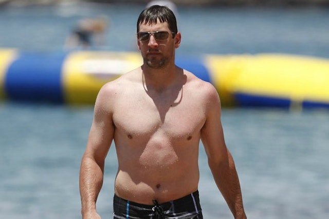 20 Athletes Who Are Absolutely Crushing It Despite Having Dadbods