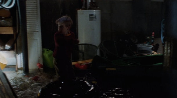 6 Crimes People Could've Been Charged With At The End Of 'Home Alone ...