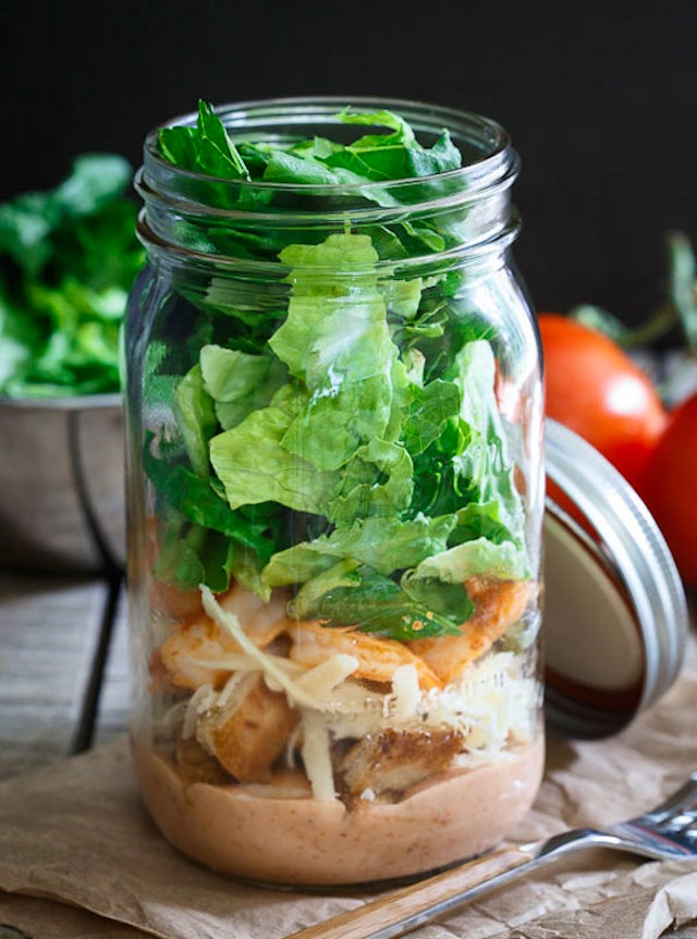 20 Healthy Mason Jar Lunches You Can Bring To Work In The New Year (Photos)