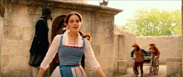 Emma Watson Singing 'Belle' From 'Beauty And The Beast'