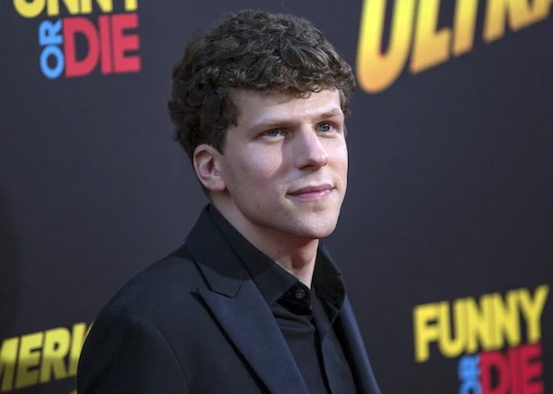 Ugly Hot Celebrities Who Are So Ugly They're Hot