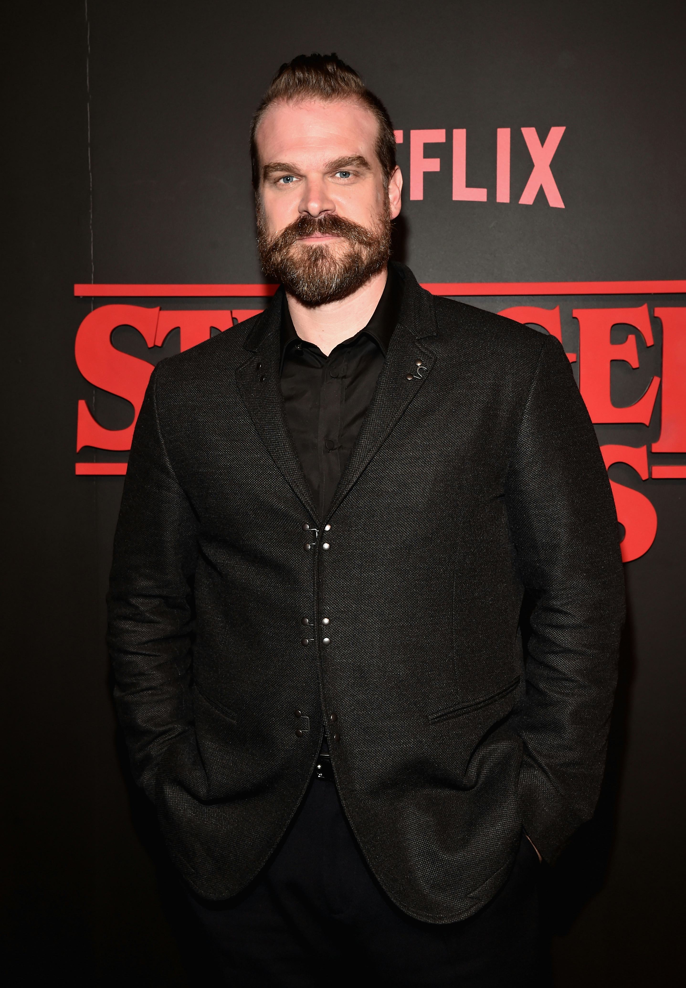 Hopper From 'Stranger Things' In Real Life Proves He's Not Just Good ...