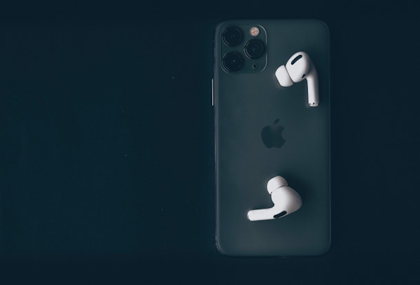 Heres How To Use Transparency Mode For Airpods Pro To Control Outside