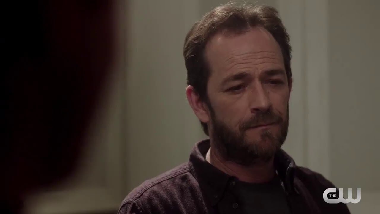 Is Archie's Dad Dead On 'Riverdale'? 5 Clues Fred Andrews Is Still Alive