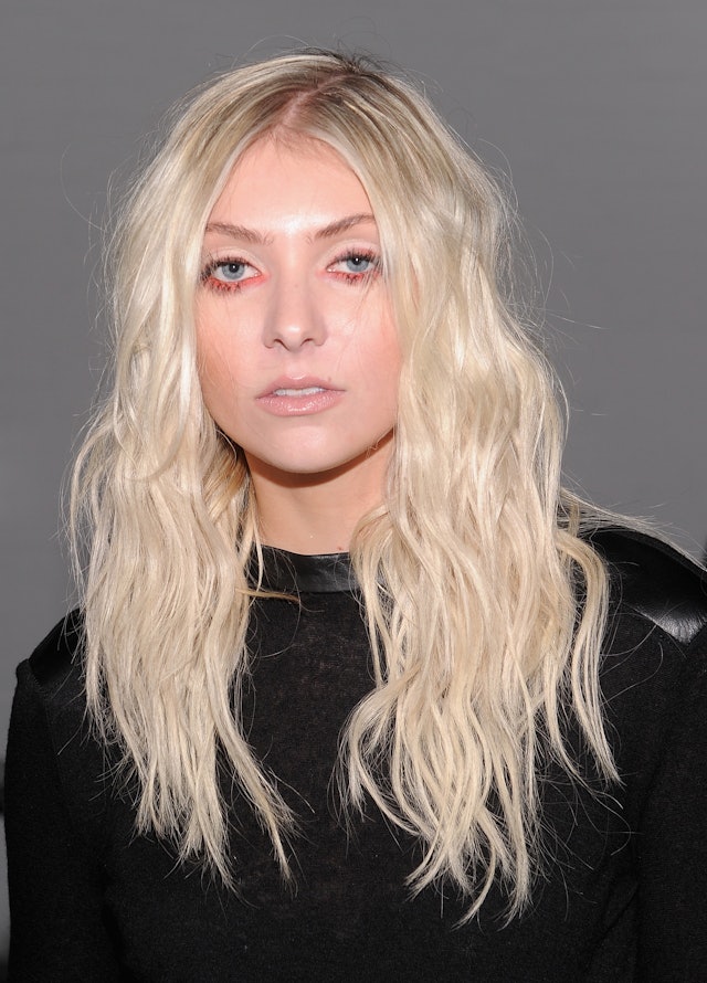 Cindy Lou Who From How The Grinch Stole Christmas Then Vs Now Is So