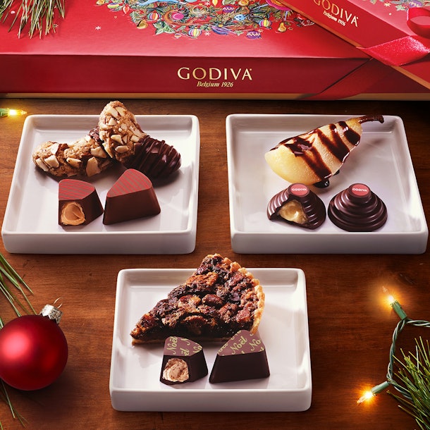Godiva's Hot Chocolate Toppers Will Make Your Holiday Drinks So Insta ...