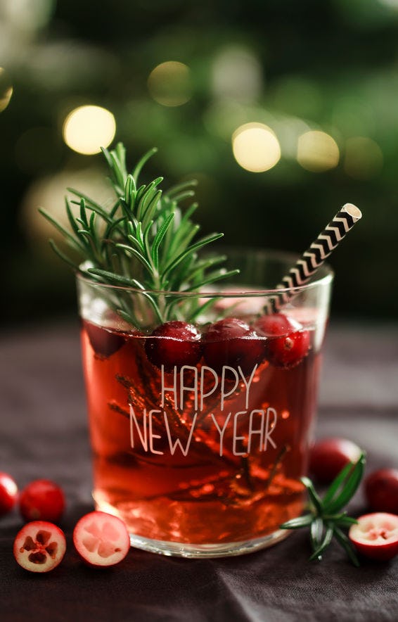 32 Instagram Captions For Christmas Drinks That'll Make You Feel Warm ...