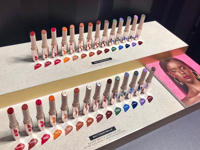 What Does The Fenty Beauty Pop-Up Shop Look Like? I Got To Experience ...