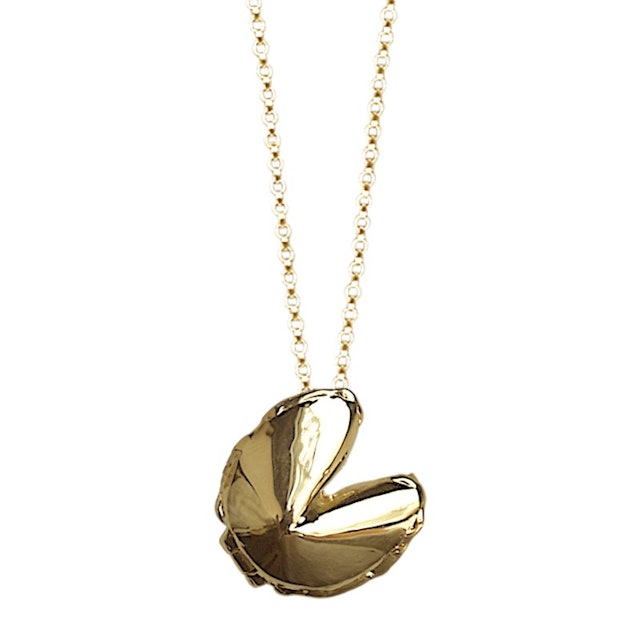 Summer 2018 Fashion Trends Include Locket Necklaces, So Find Some Tiny ...