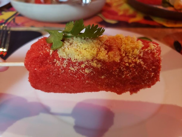 This Flamin' Hot Cheetos Pop-Up Restaurant In Los Angeles Is ...