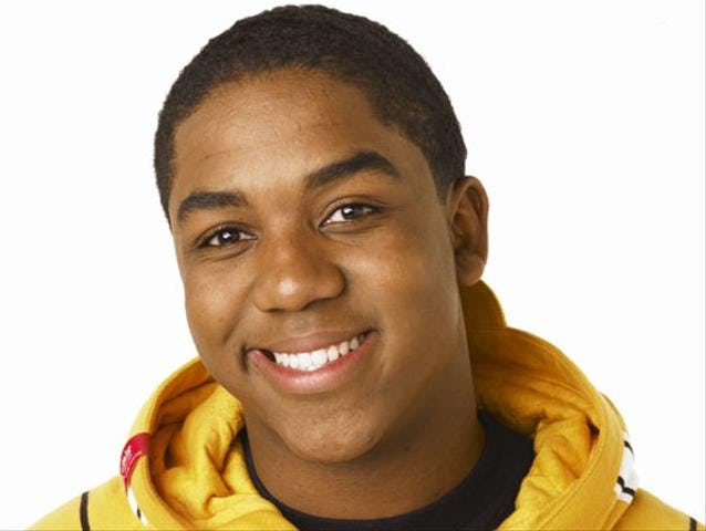 Where Is The 'Zoey 101' Cast Now? The Show Just Celebrated Its 14th ...