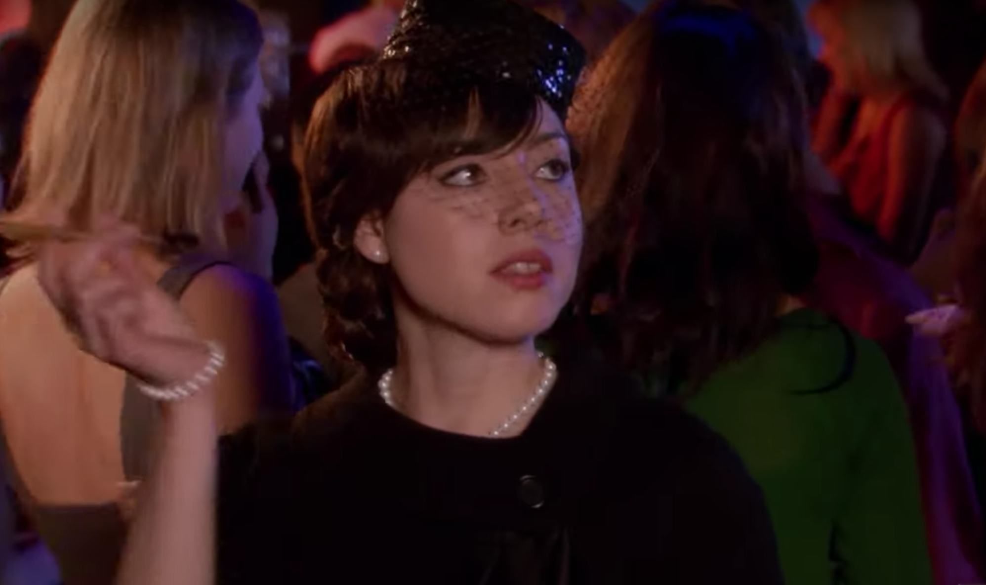 5 ‘Parks & Rec’ Halloween Costumes To Trick-Or-Treat Yo Self In This Year