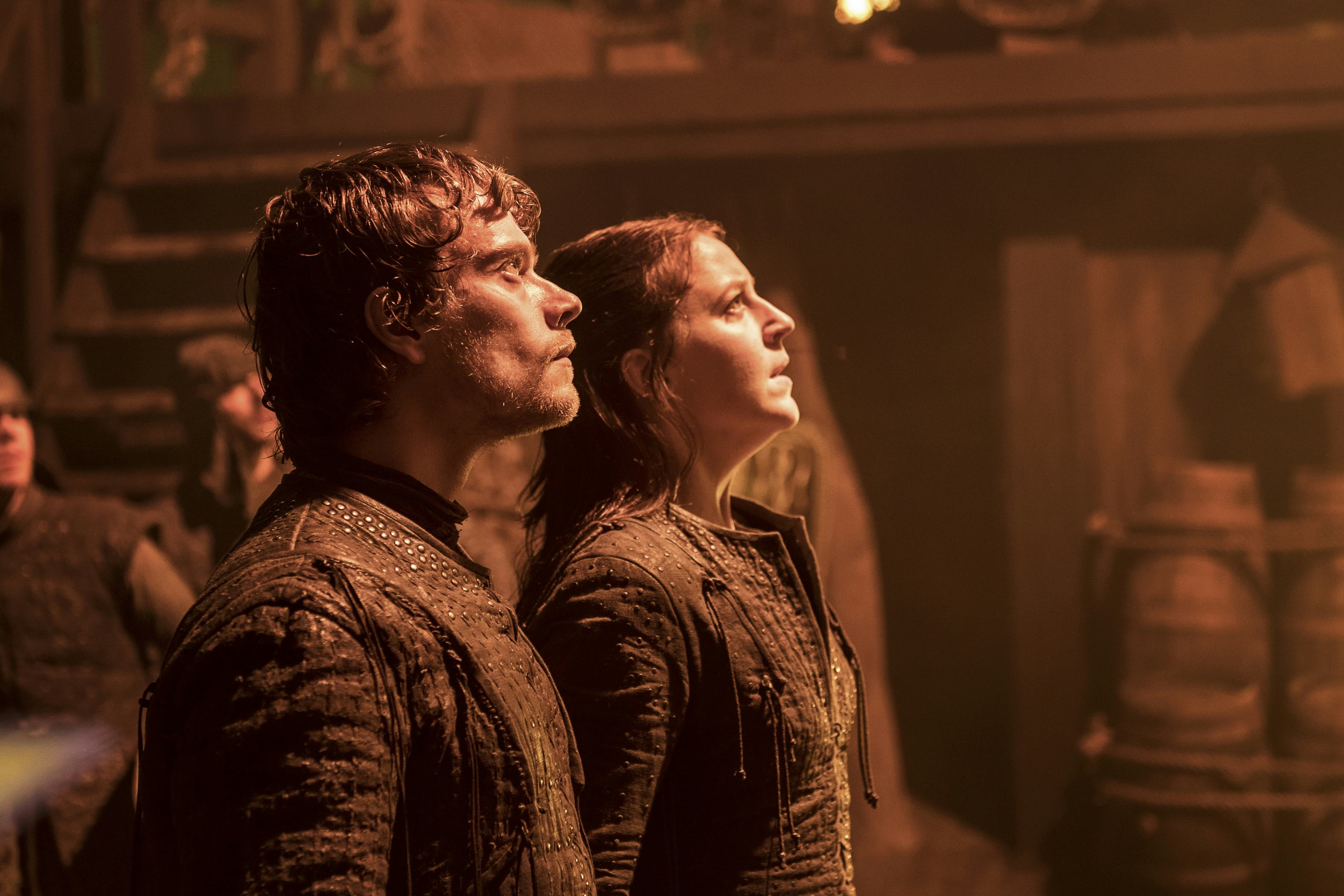 What Happened To Theon In 'Game Of Thrones' Season 7? He's Got Serious ...