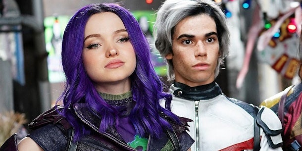 Dove Cameron's Light Purple Hair Is A Total Switch From Her Signature ...
